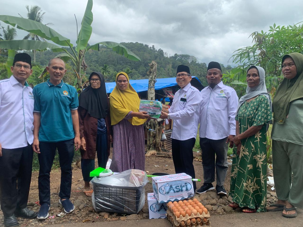 LDII Salurkan Bantuan Peduli Bencana Galodo di Sumbar | LDII Sumatera Barat
